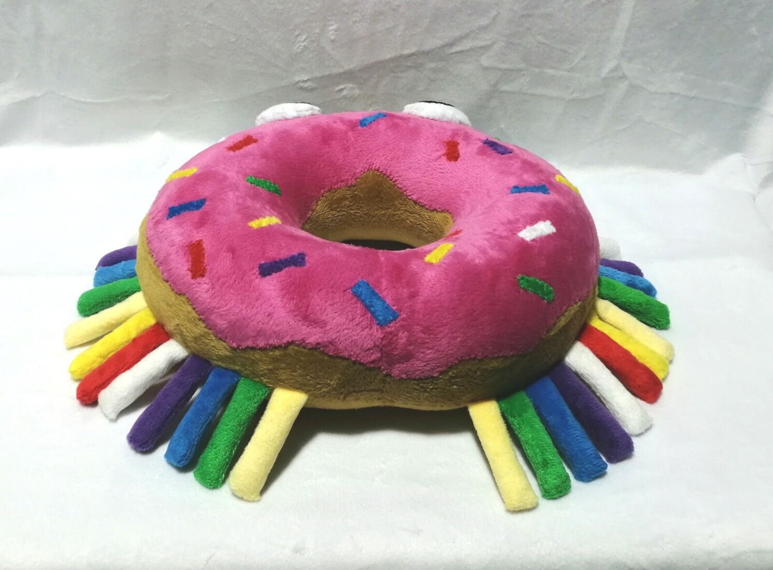 Sprinklepede Bugsnak From Bugsnax 9,8” (25 Cm) Plush Toy Donut Donapiés ...