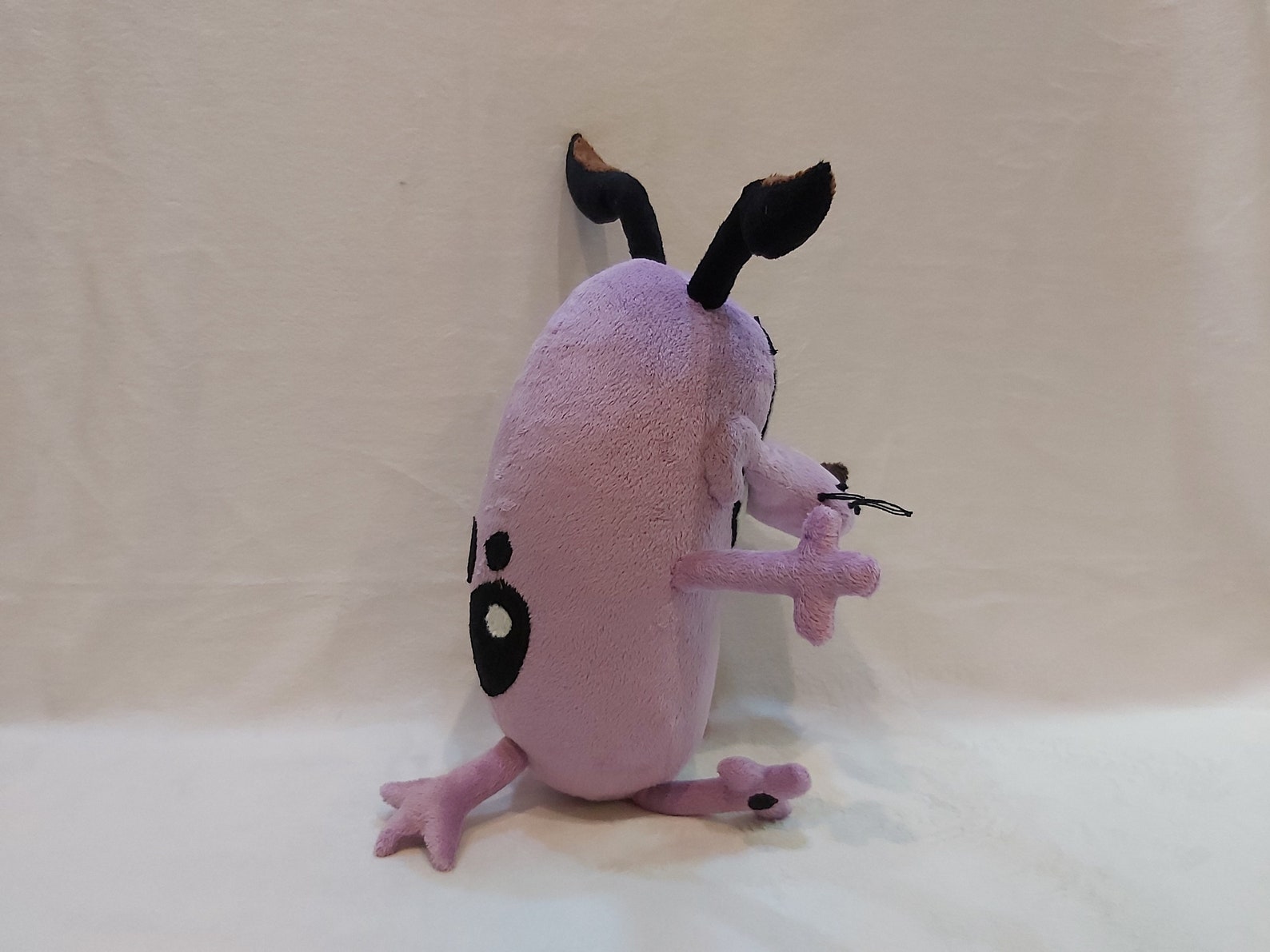 Plush inspired by the cartoon character Courage The Cowardly | Etsy