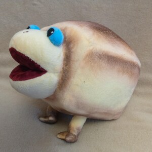 The crumbug from Pikmin Height 7,9” (20 Cm) Plush Toy Chinche Zampón ...