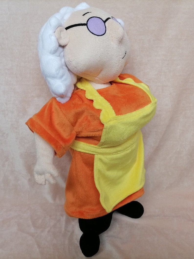 Muriel Bagge of the Series Courage the Cowardly Dog Plush 17.7 (45 Cm ...
