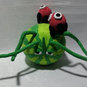 Mama Mewon and Wee Mewon Bugsnak From Bugsnax 7.9” X 9.1” (20 х 23 Cm ...