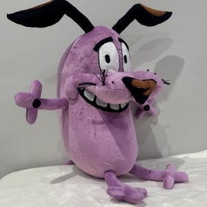 Plush Inspired by the Cartoon Character Courage the Cowardly Dog 15,7 ...