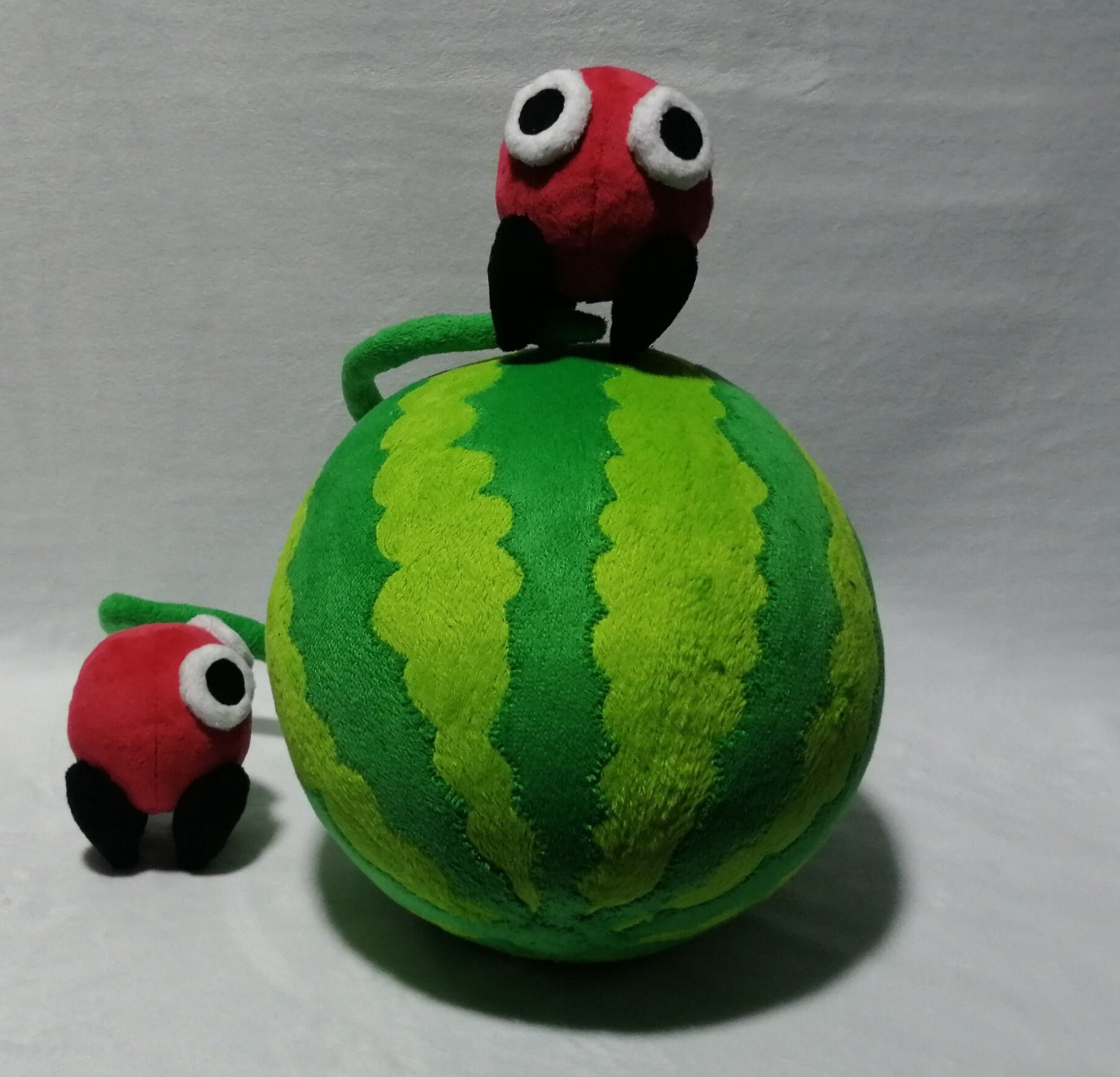 Mama Mewon and Wee Mewon Bugsnak From Bugsnax 7.9” X 9.1” (20 х 23 Cm ...