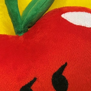 Apple the Forgettable From Inanimate Insanity 12,6” (32 Cm) Plush Toy ...