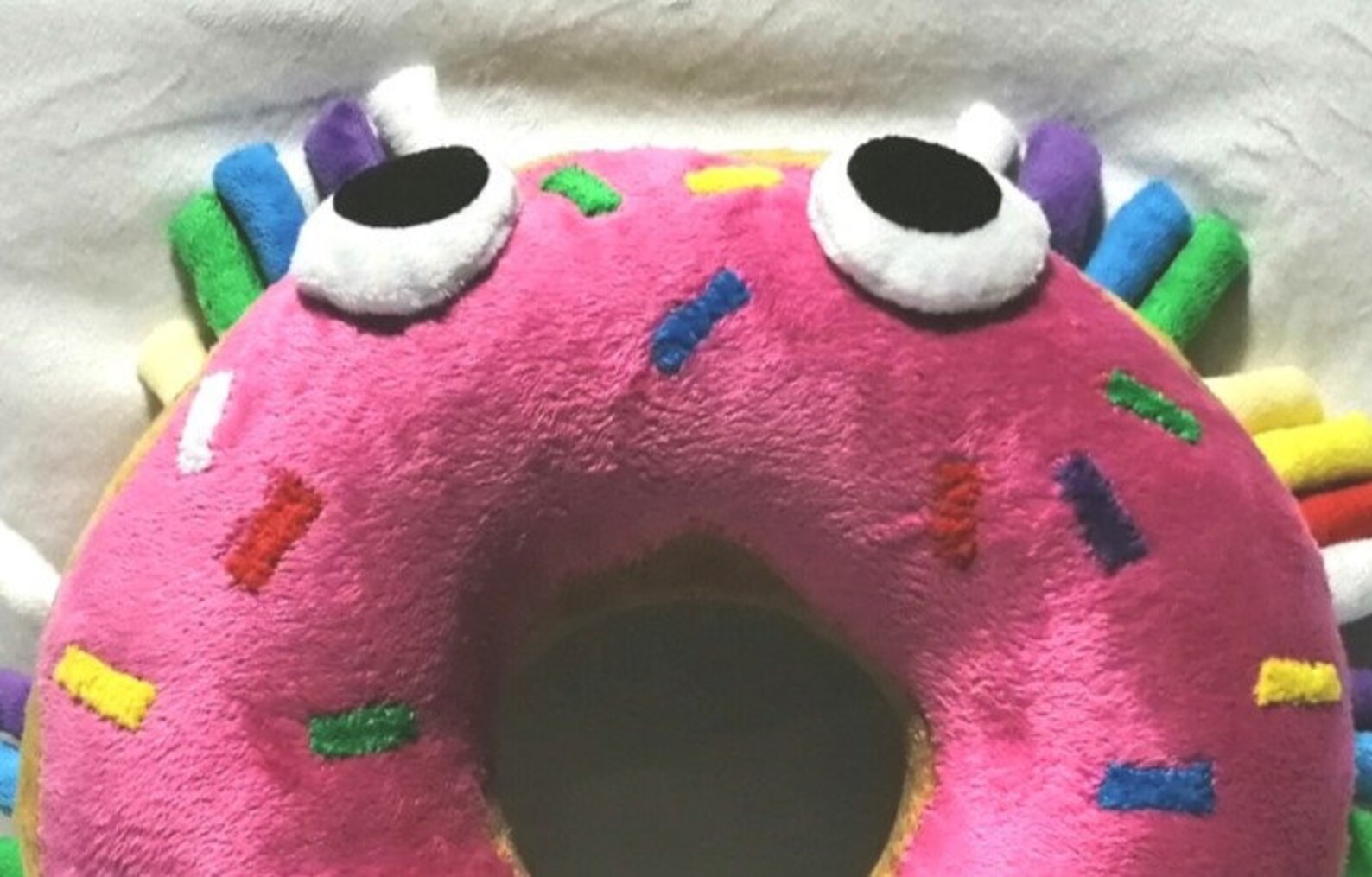 Sprinklepede Bugsnak From Bugsnax 9,8” (25 Cm) Plush Toy Donut Donapiés ...