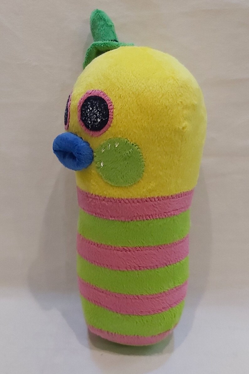 Mr. Dinkles is Biggie's Pet Worm From the Trolls 118 30 - Etsy