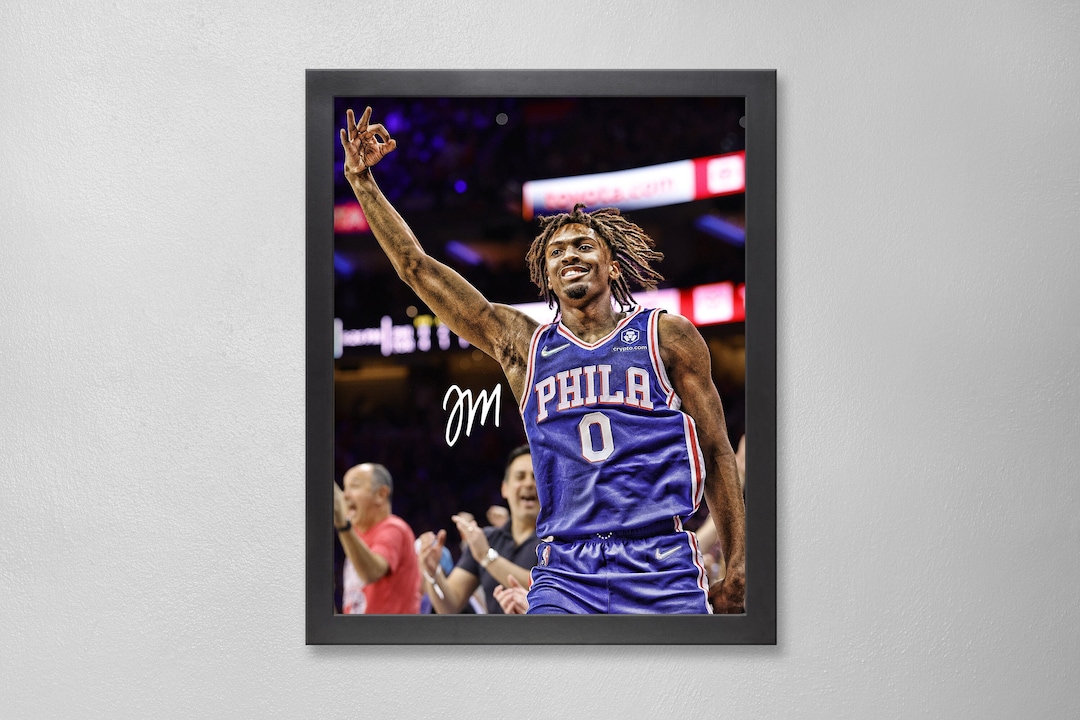 Tyrese Maxey Philadelphia 76ers Poster Art Autographed NBA 4x6, 5x7 ...