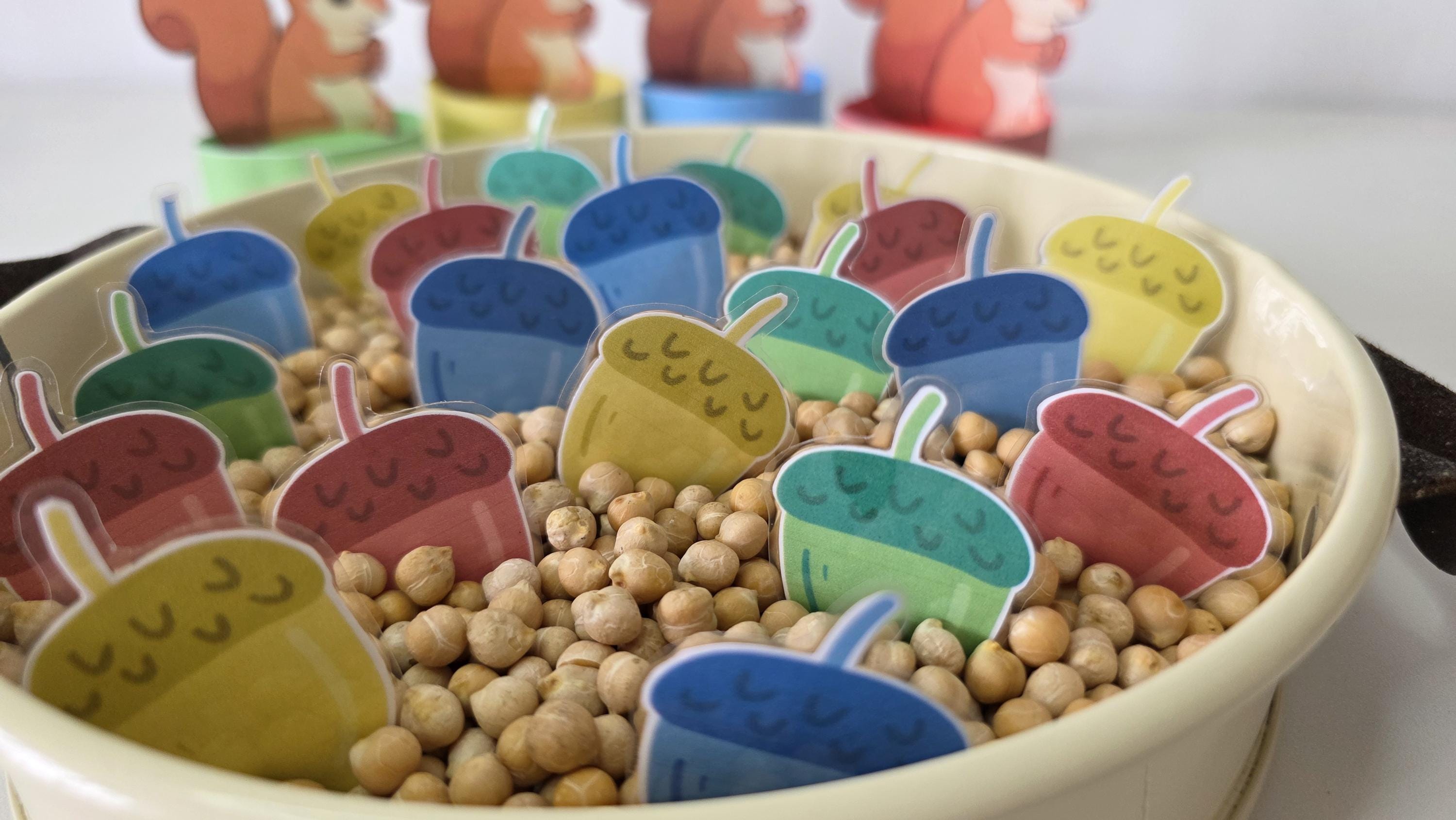 Printable Fall Activity for Preschoolers | Autumn Color Sorting Acorn ...