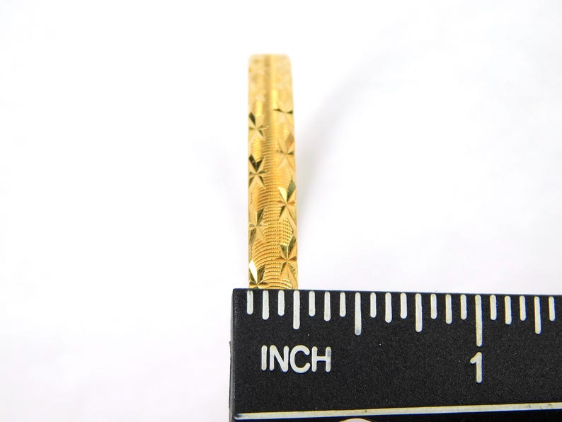 Beautiful Saudi Arabia 18K Etched Yellow Gold Lady's Bangle Bracelet ...