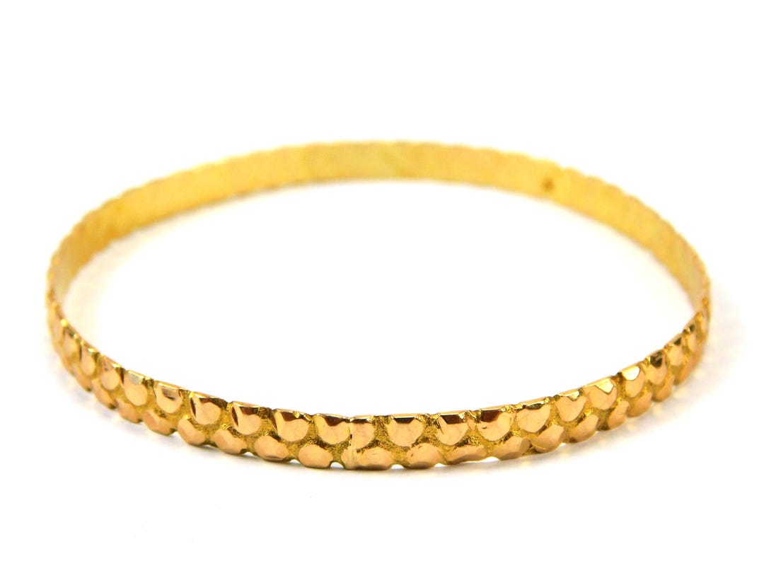 Beautiful Saudi Arabia 18K Etched Yellow Gold Lady's Bangle Bracelet ...