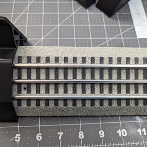 Lionel O Gauge Fastrack Wall Mounts: Model Train Display - Etsy