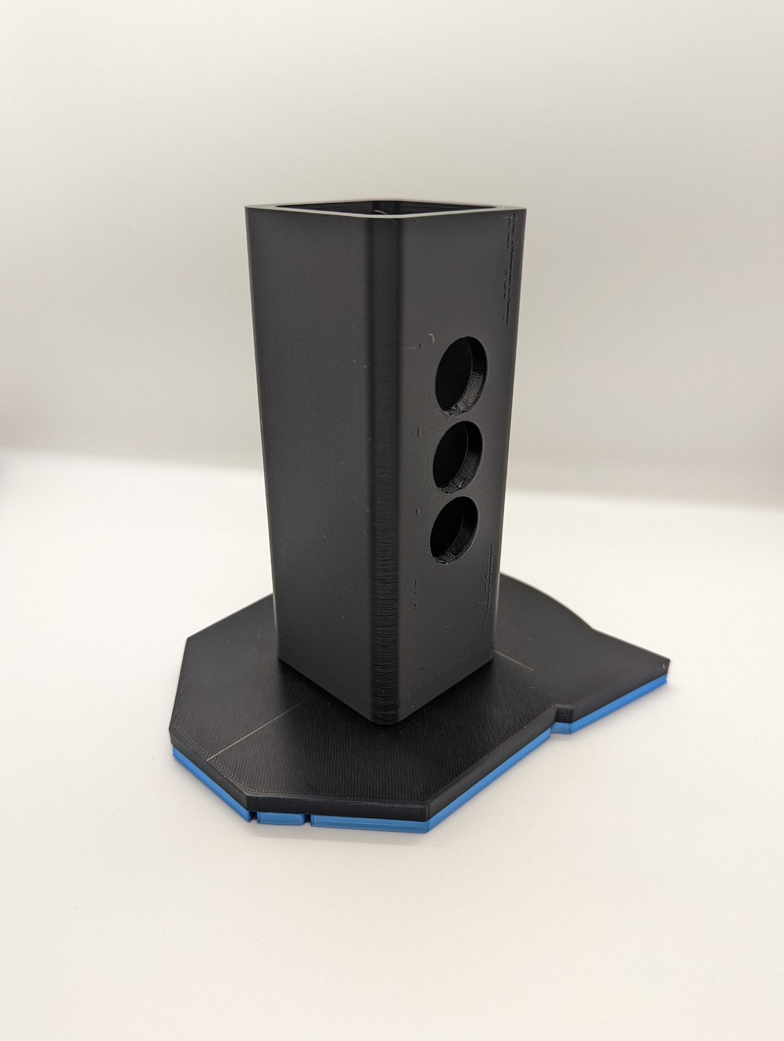 3D Printed Transformer Trailer Hitch Covers. Autobots - Etsy