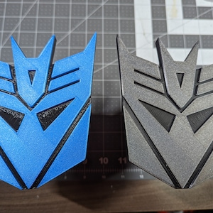 3D Printed Transformer Trailer Hitch Covers. Autobots | Decepticons - Etsy