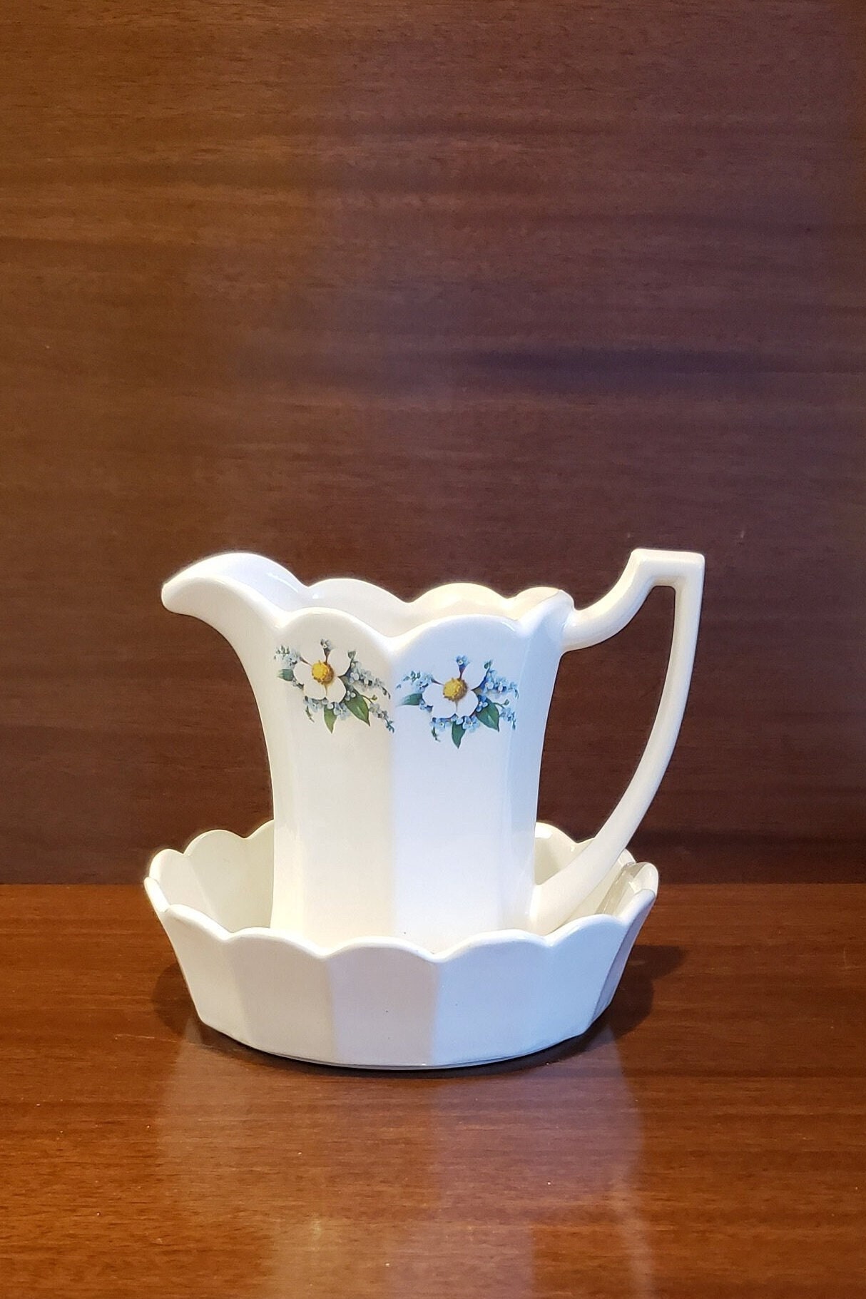 Mccoy Vintage Small Pitcher and Wash Basin - Etsy