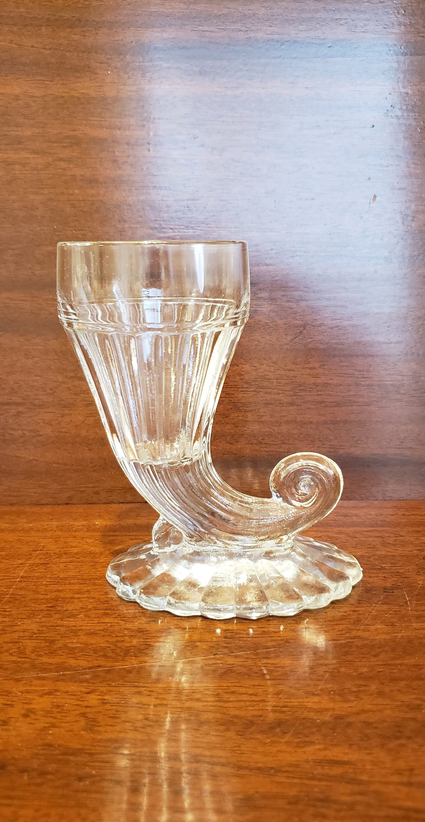 Clear Glass Vintage Jeanette Glass Cornucopia, Horn of Plenty Vase - Etsy