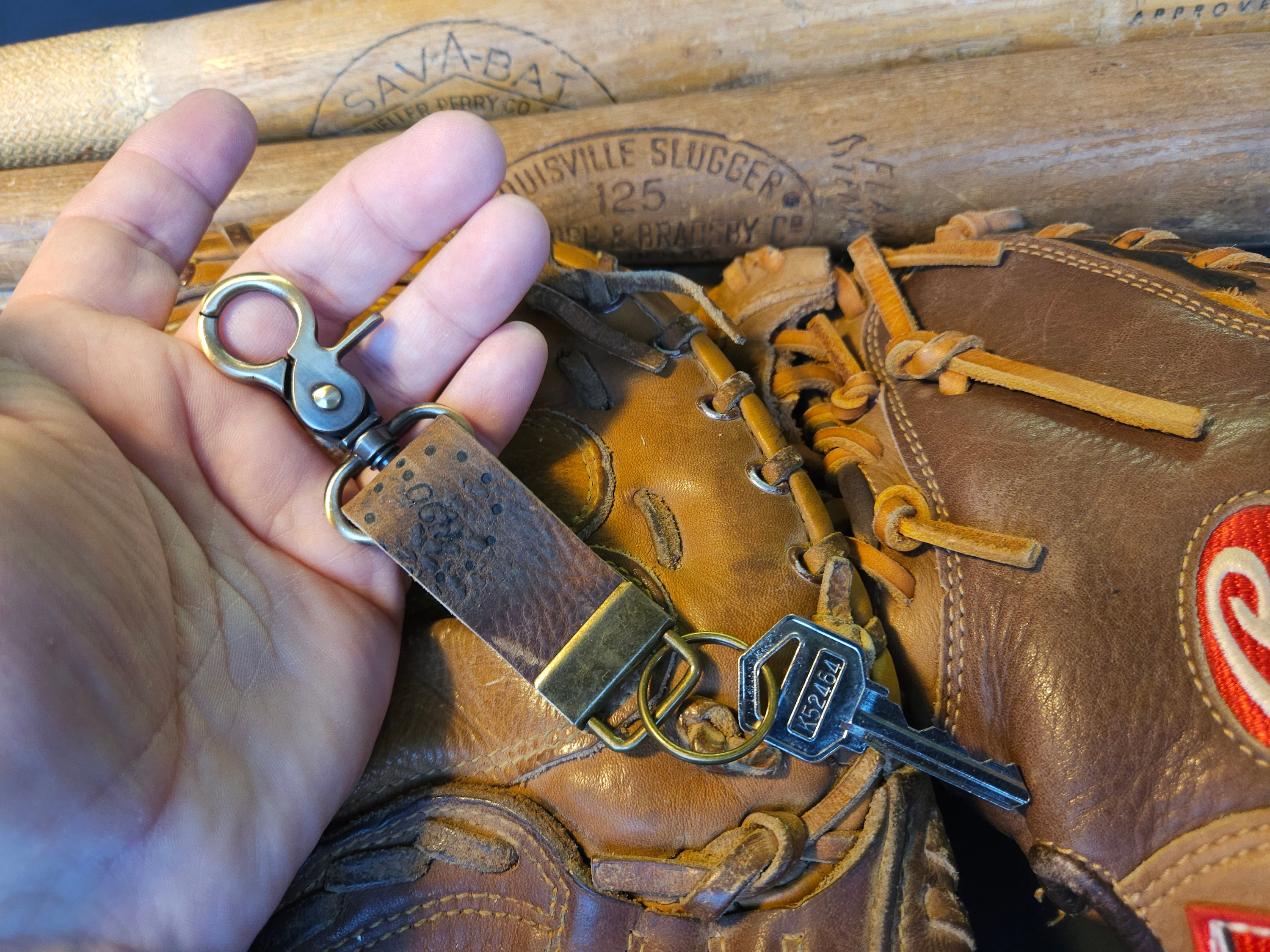Baseball Glove Keychain - Etsy