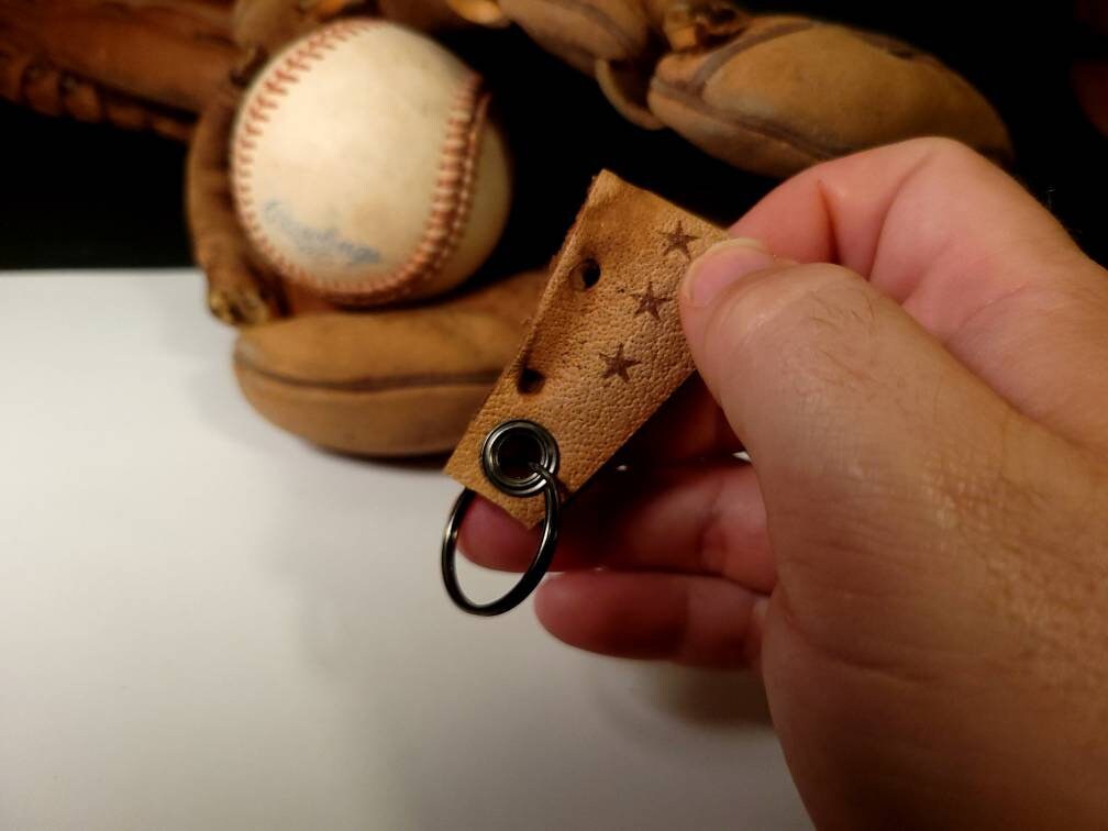 Refurbished Rawlings Baseball Glove Keychain - Etsy