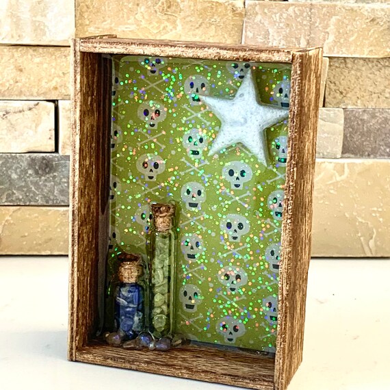 Decorative Epoxy Shadow Box - Etsy