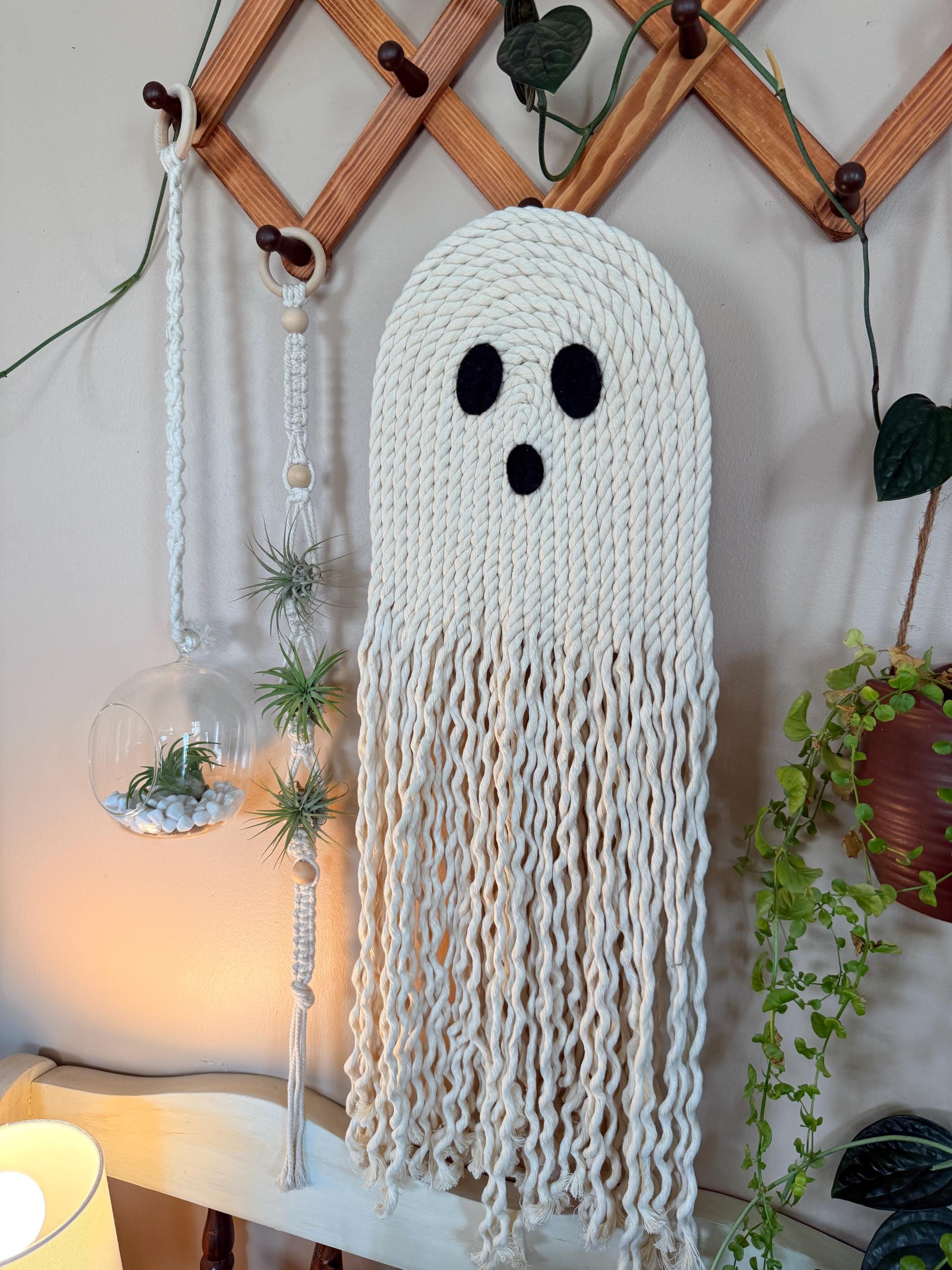 Macrame Ghost Wall Hanging | Halloween Wall Art | Trendy Halloween ...