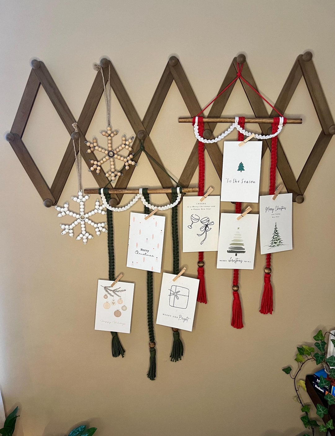 Macrame Holiday Card Hanger | Macrame Wall Hanging | Macrame Christmas ...