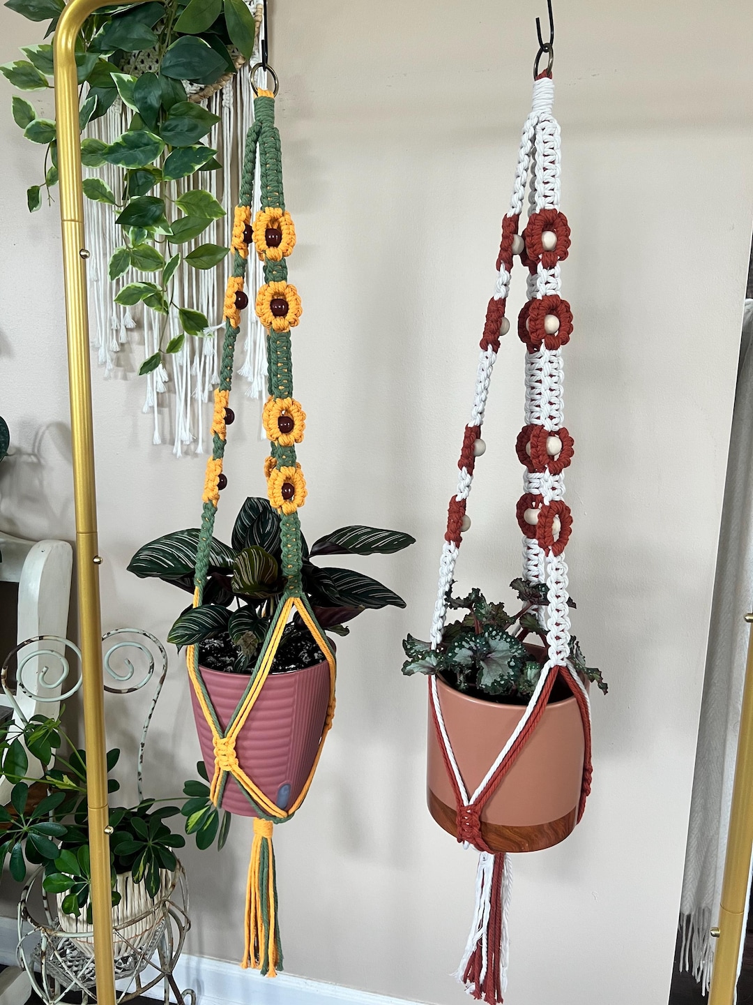 Macrame Flower Pot Holder | Macrame Plant Hanger | Plant Display ...