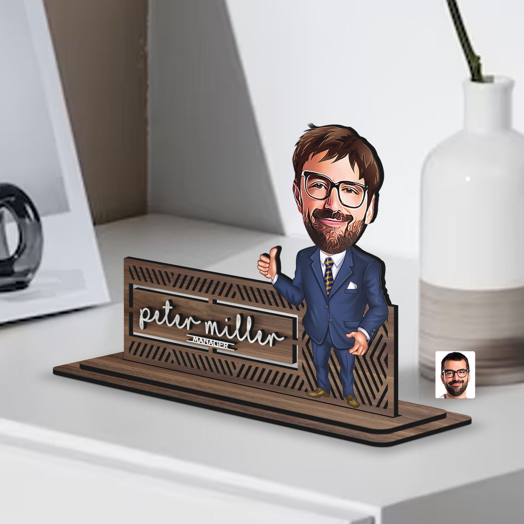 Personalized 3D Wooden Cartoon Name Plate Trinket, Caricature Figurine ...