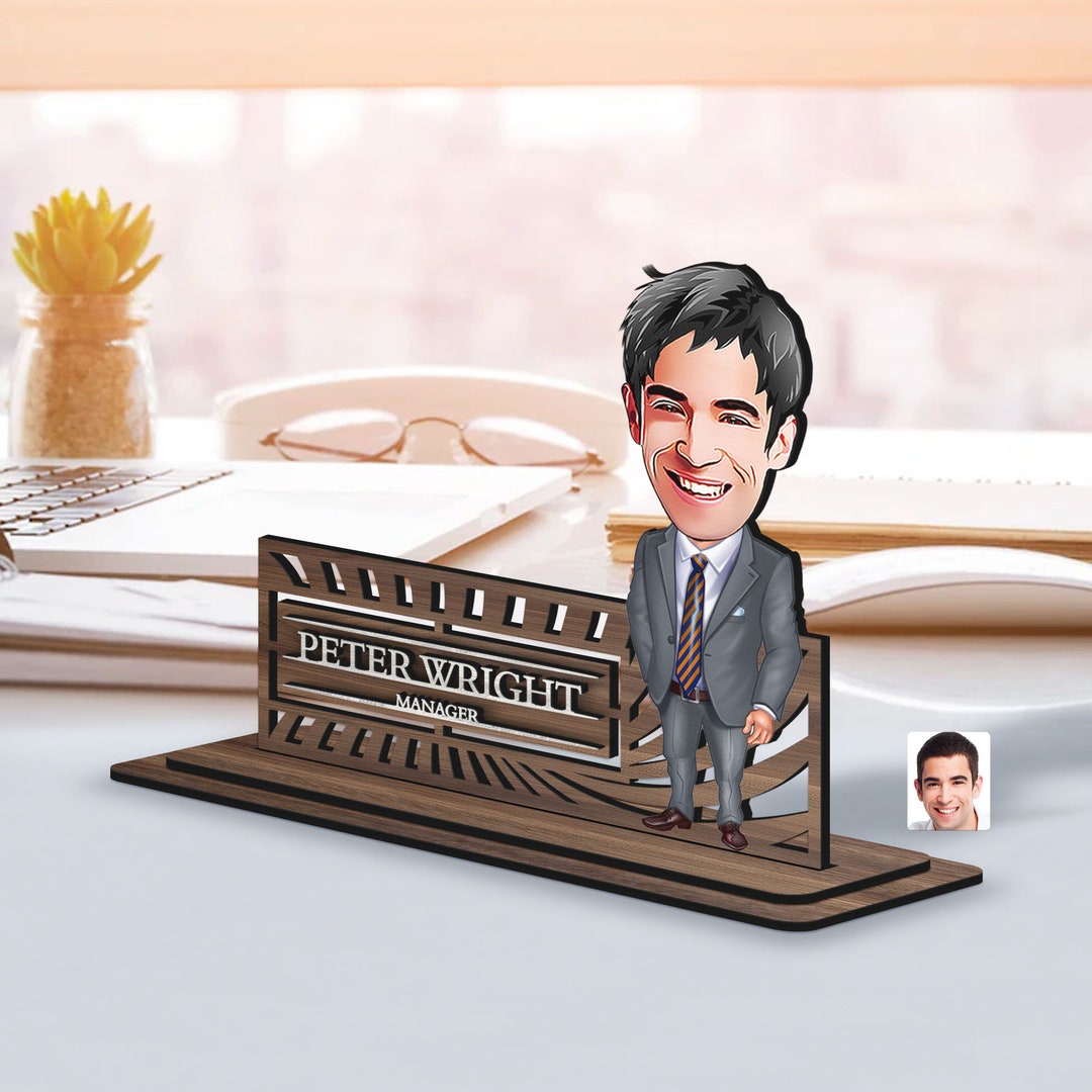 Personalized 3D Wooden Cartoon Name Plate Trinket, Caricature Figurine ...
