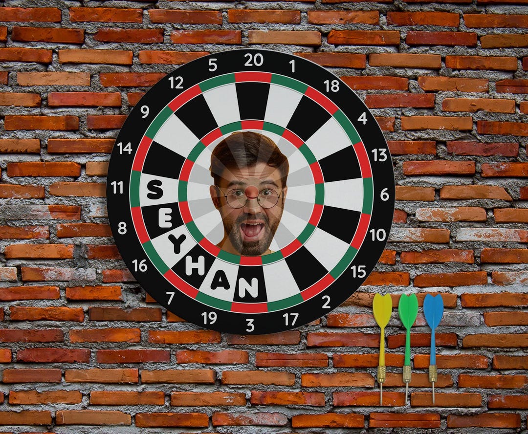 Personalized Photo and Name Entertainment 16 Inch (40cm) Darts Play Set ...