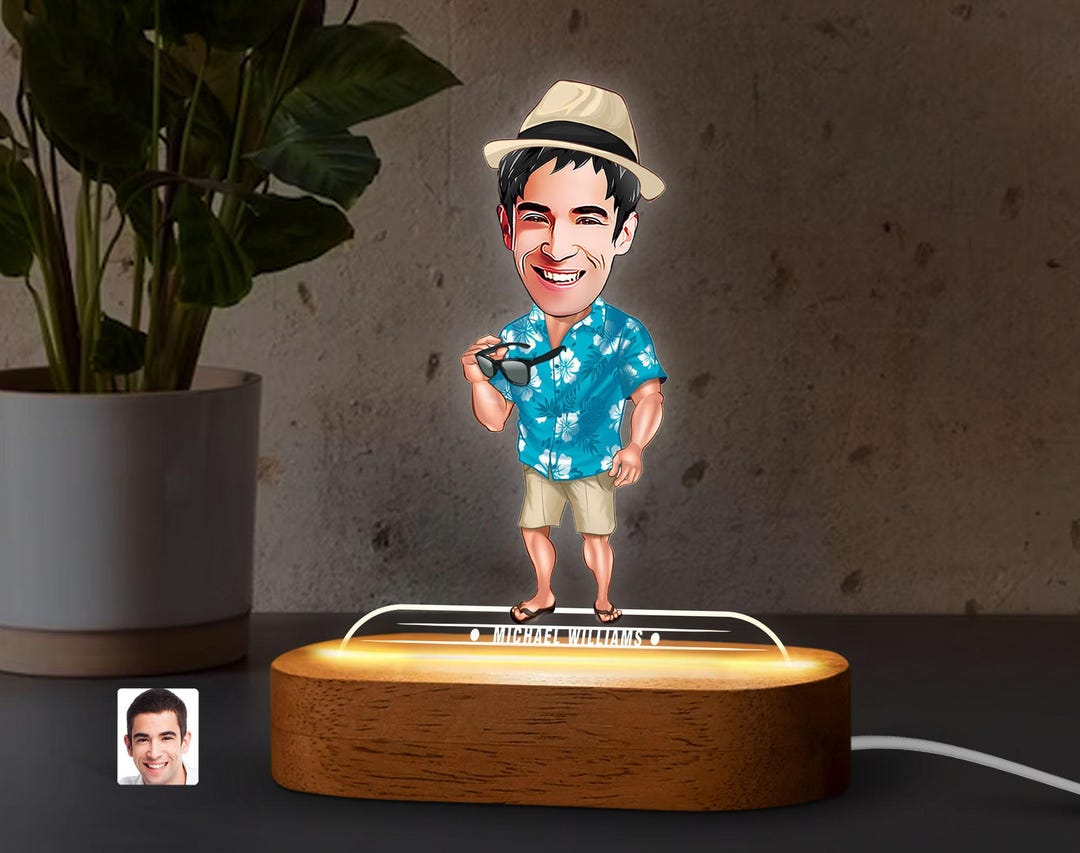 Personalized LED Light Cartoon Summer Holiday Figurine With Natural ...