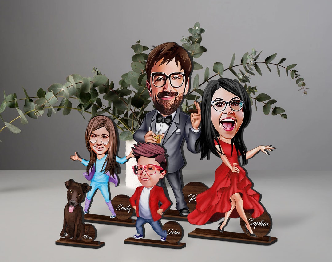 Personalized Wooden Cartoon Family Trinket Set, Wooden Family Dolls ...