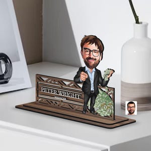 Personalized 3D Wooden Cartoon Name Plate Trinket, Caricature Figurine ...