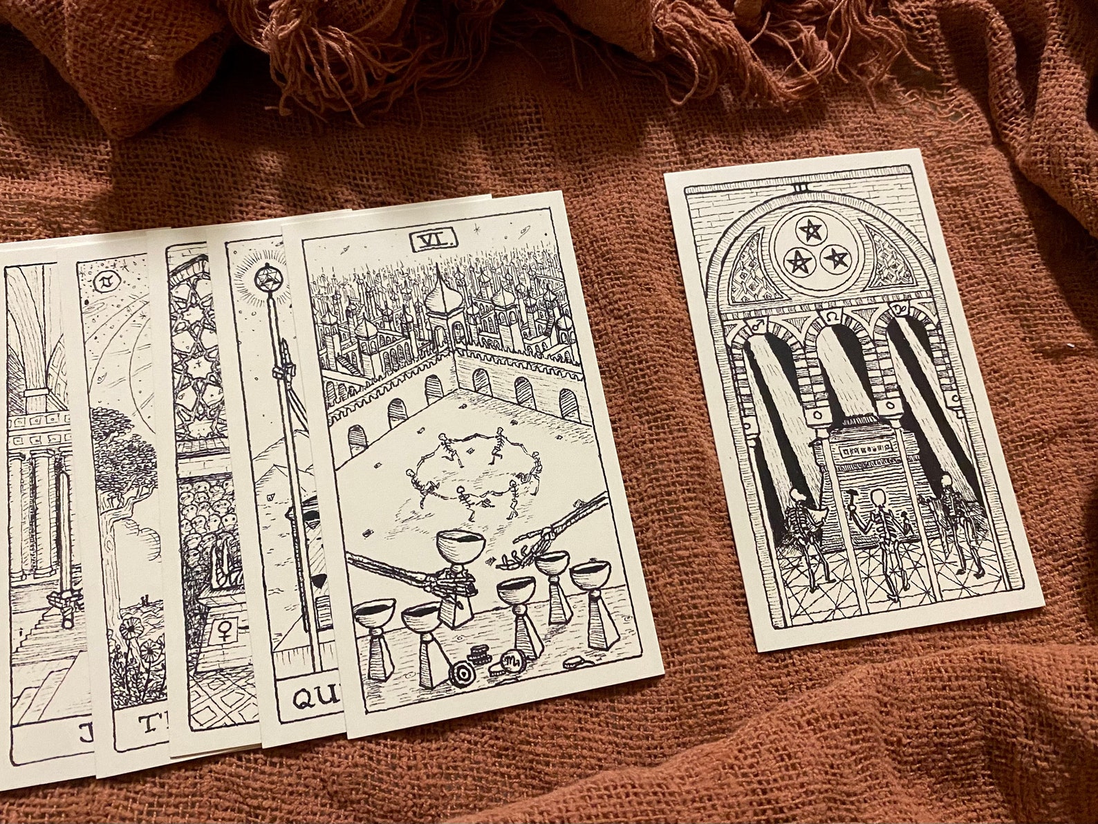 The Tarot Obscura Complete Tarot Deck With 78 Cards - Etsy