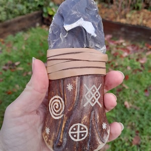 Neolithic Ritual /hunter Dagger With Flint Blade modern Reconstruction ...