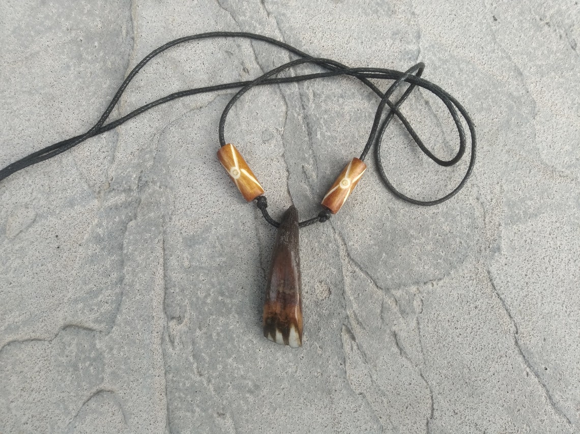 Primitive Rustic Ancient Tooth Amulet Viking Warrior Pendant. - Etsy