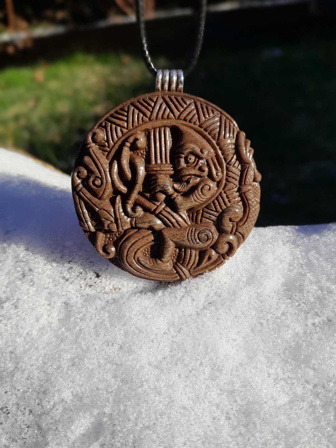 Exclusive Hand-carved Sigurd Slaying the Dragon Amulet. Siegfried and ...