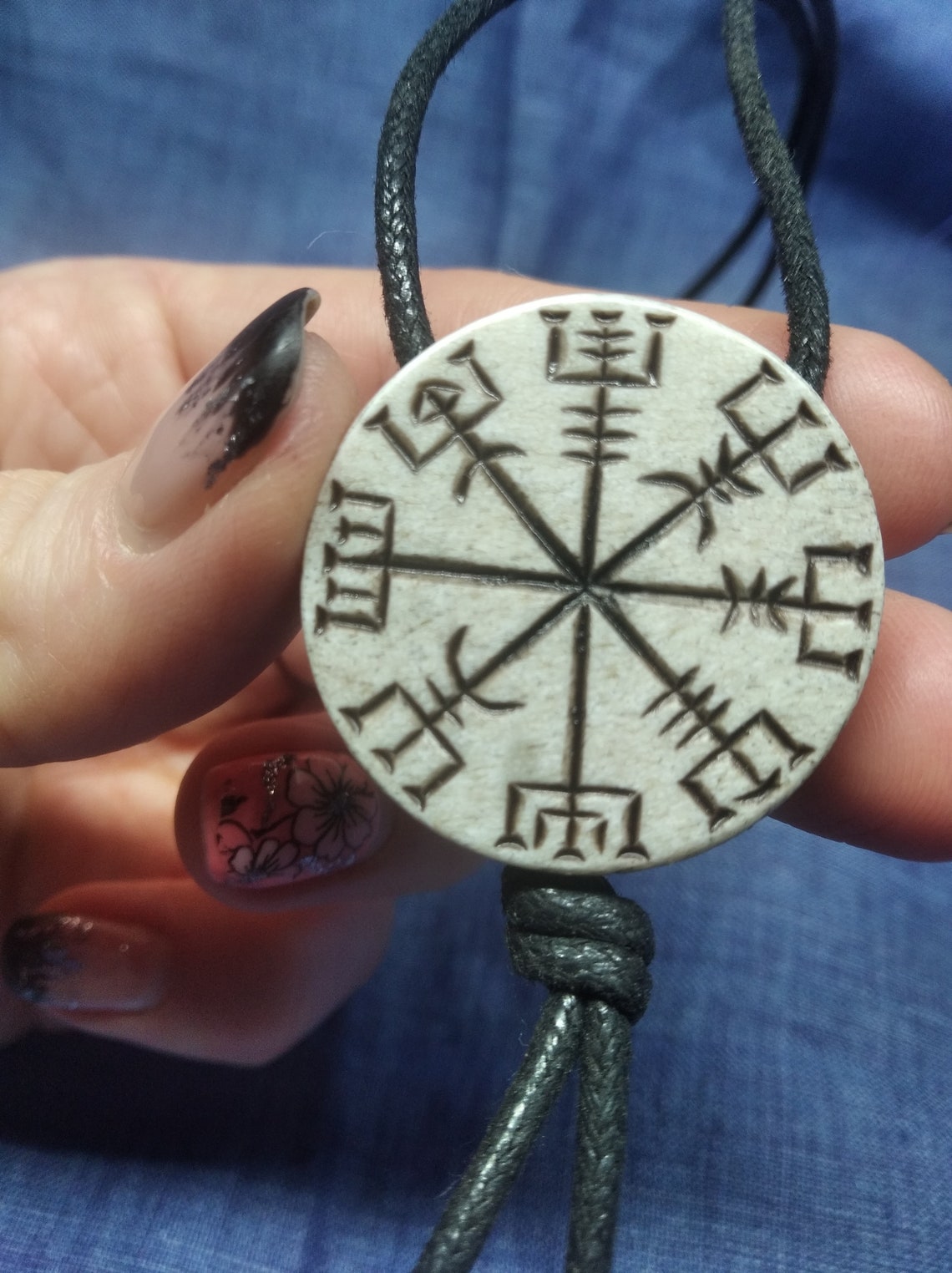 Viking Compass Vegvisir wayfinder Pendant Norse | Etsy