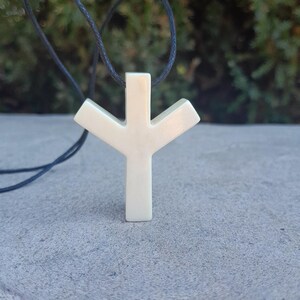 Viking Algiz Rune Amulet. Luck and Protection. Norse Mythology Art ...