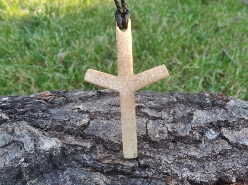 Viking Celtic Algiz Rune Pendant. Elder Futhark Algiz Rune - Etsy