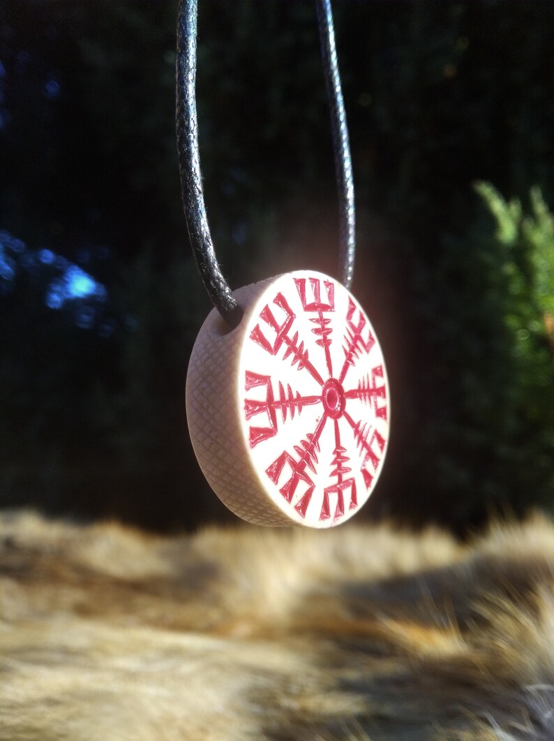 Viking Compass Vegvisir wayfinder Pendant Norse - Etsy