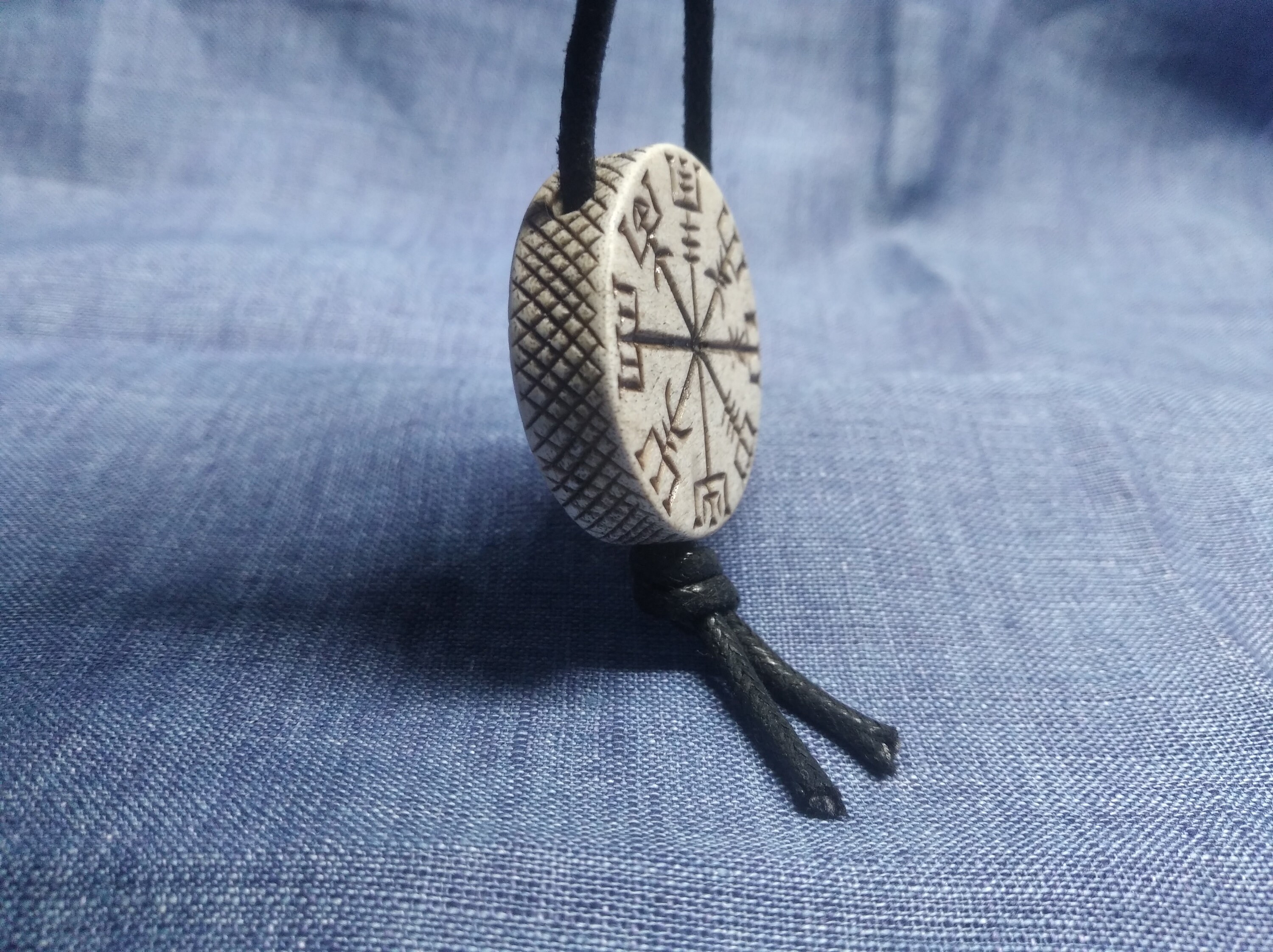 Viking Compass Vegvisir wayfinder Pendant Norse | Etsy