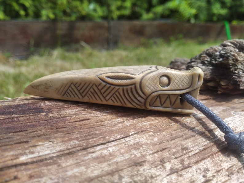 Hand Carved Necklace of Fenrir Viking Wolf Fang/claw Amulet - Etsy