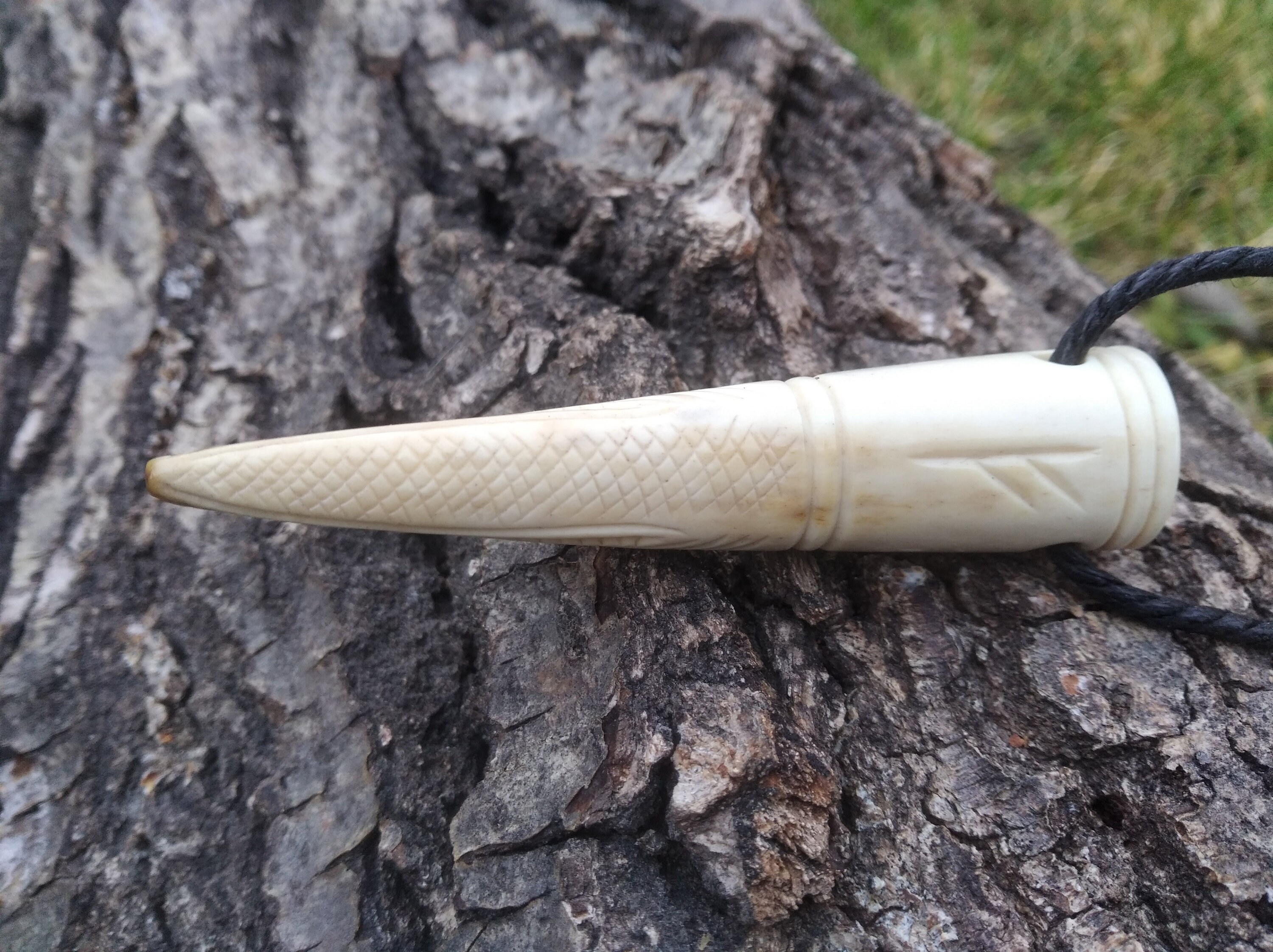Viking Drinking Horn Pendant in the Form of a Crow's Head | Etsy