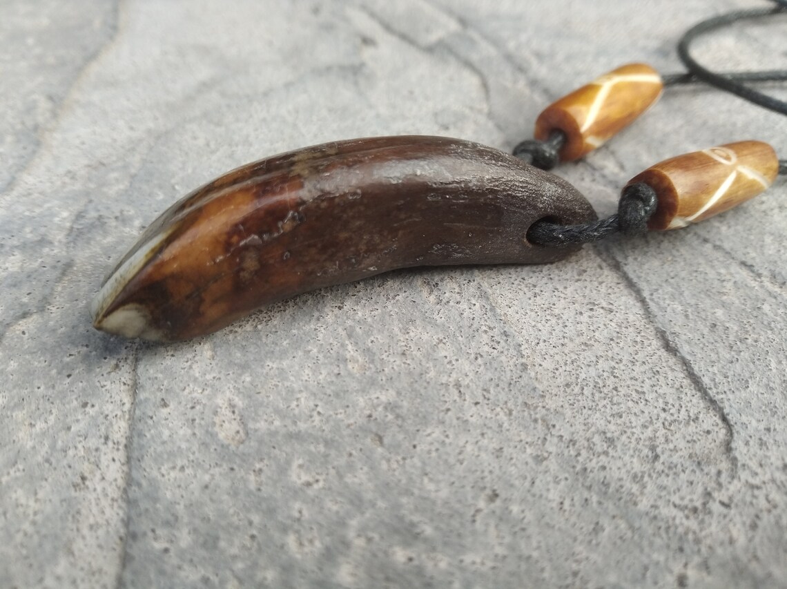 Primitive Rustic Ancient Tooth Amulet Viking Warrior Pendant. - Etsy