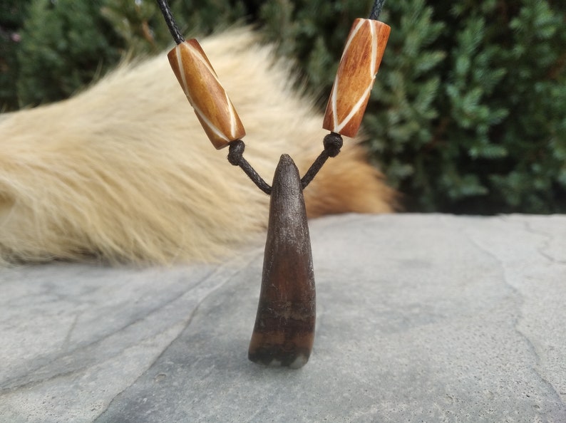 Primitive Rustic Ancient Tooth Amulet Viking Warrior Pendant. - Etsy