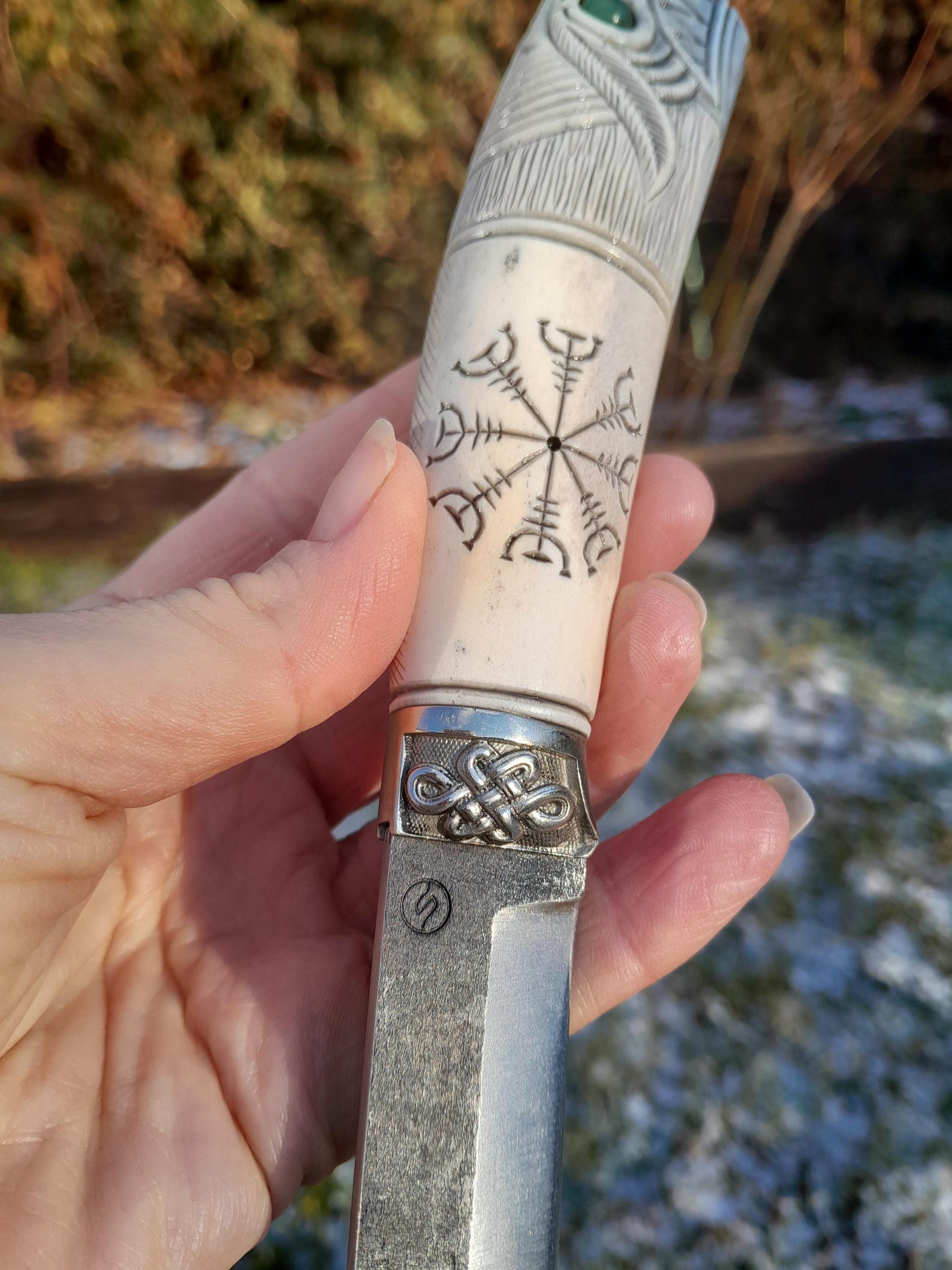 Handcrafted Viking Wolf Head Knife With Hand-carved Handle and Carbon ...