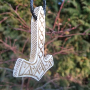Ukko's Axe, Finnish Thor's Hammer Pendant, Mjolnir. Mjölnir.celtic ...