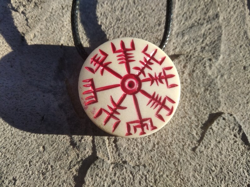 Viking Compass Vegvisir wayfinder Pendant Norse - Etsy