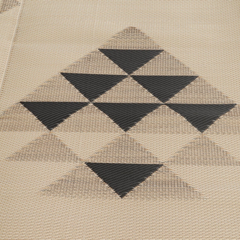 Recycled Reversible Waterproof RV Rug 9 X 12 Black and Tan - Etsy