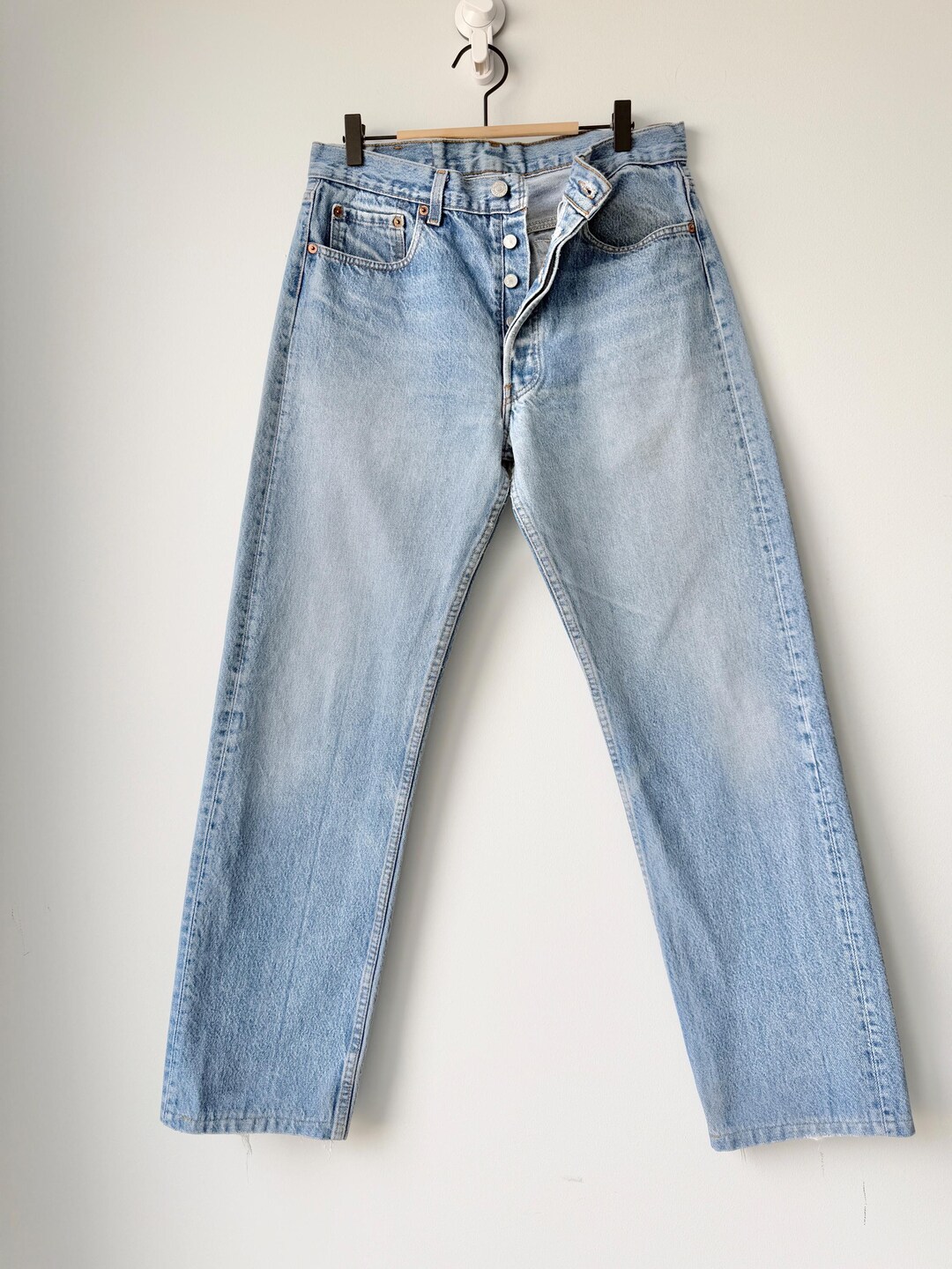 Levis 501 Vintage W31 L29 Medium Faded Blue 501s Made in USA 90s ...