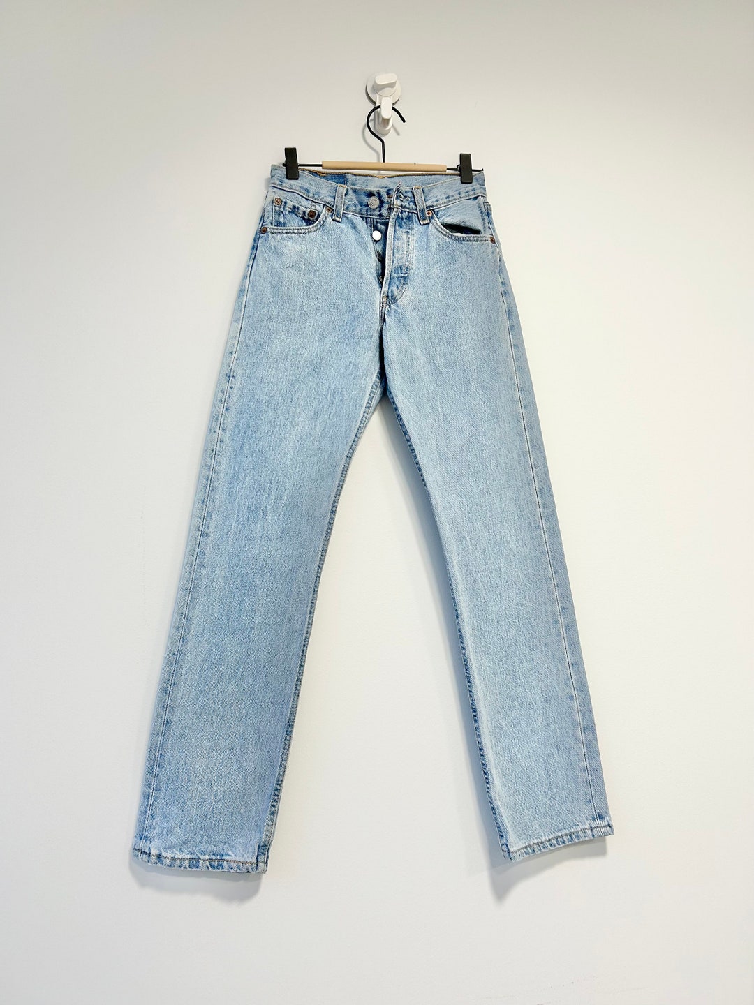 Levis 501 Jeans W24 L29 Light Blue Wash Faded Blue 501 Faded Wash ...
